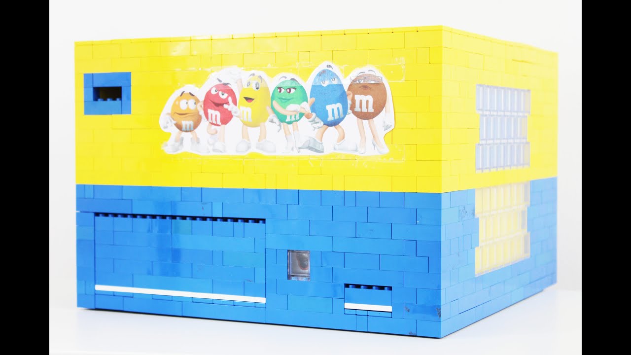 Lego m&m yoghurt machine - YouTube