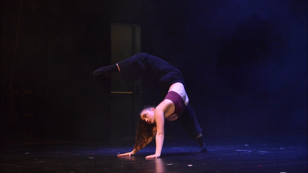 Bruises Choreography modern, dancer Lucia Toffolet Ballet Academy ...