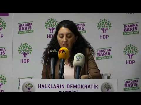 Parti Sözcümüz Ebru Günay Genel Merkezimizde düzenlediği basın toplantısında gündemi değerlendiriyor