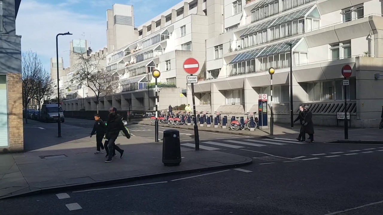 LONDON WALK (2020) --- from RUSSELL SQUARE STATION to BRUNSWICK SQUARE ...