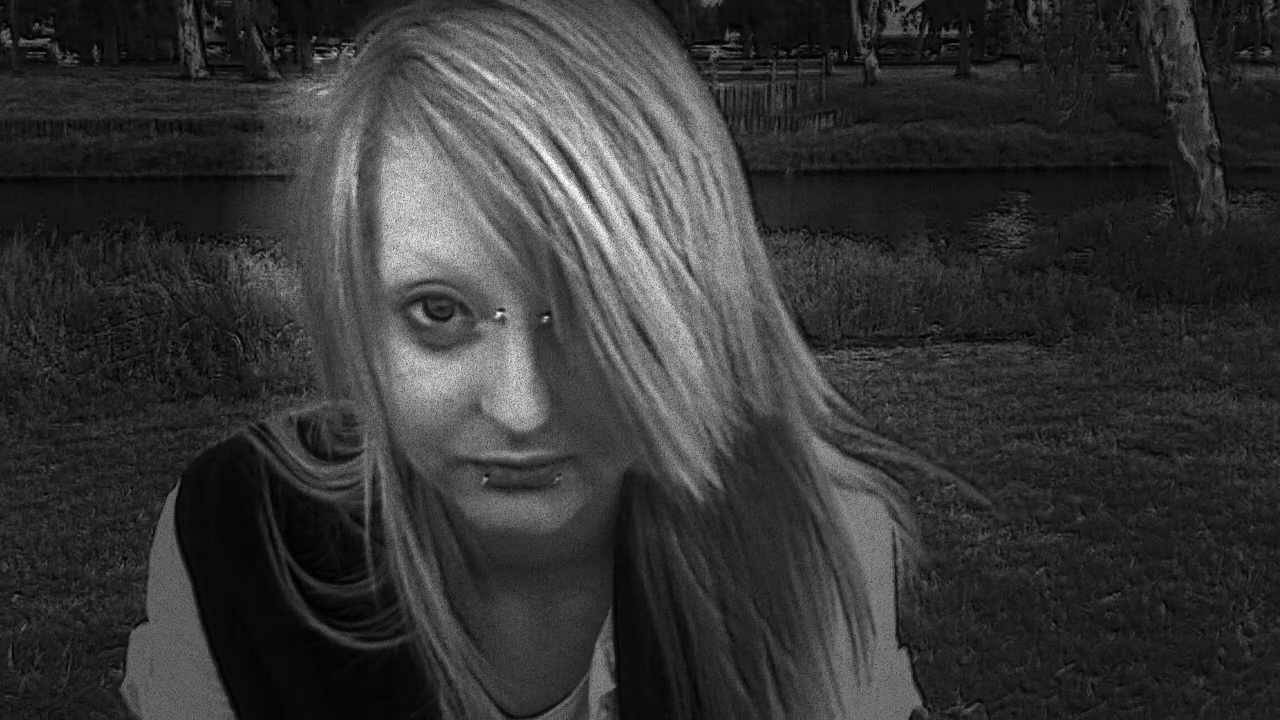 Mad Lucy - YouTube