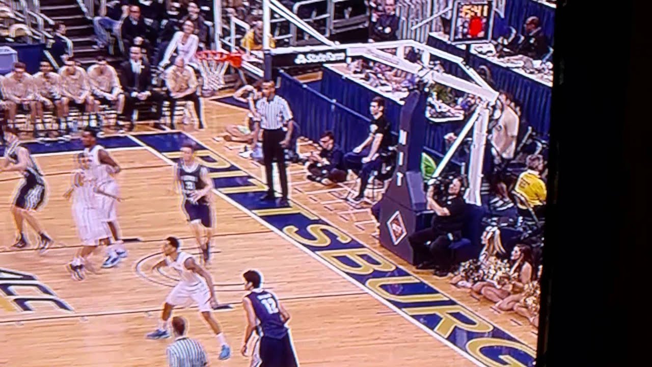 One-man Pitt student section - YouTube