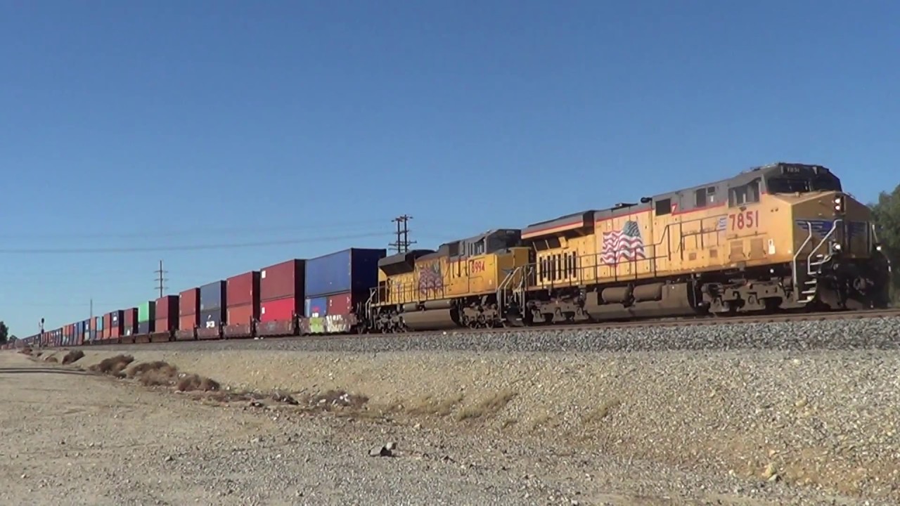 UP Stacktrain thru Banning, CA WITH CSX GE Tier 4 12/28/2016 - YouTube