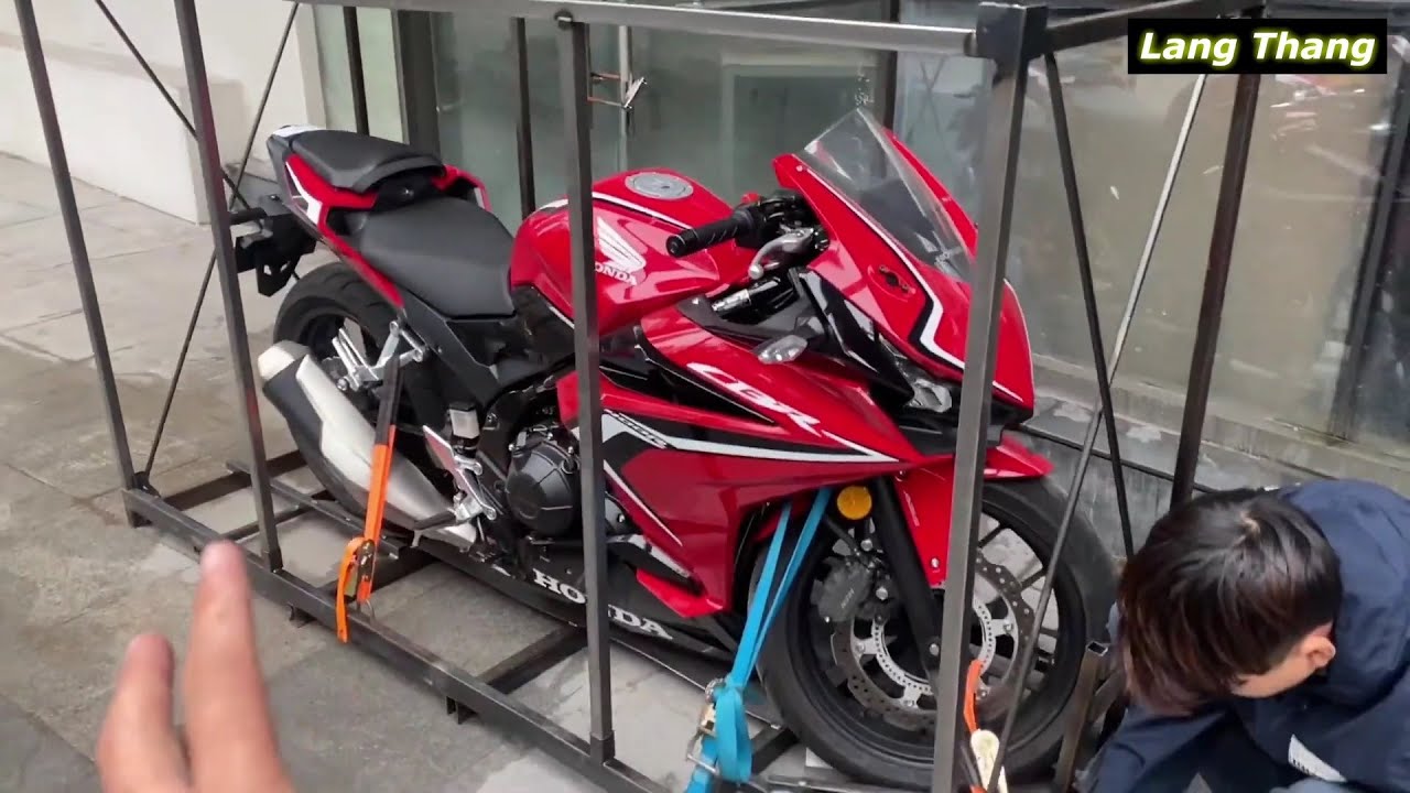 Unboxing Honda CBR 400R 2023 - YouTube