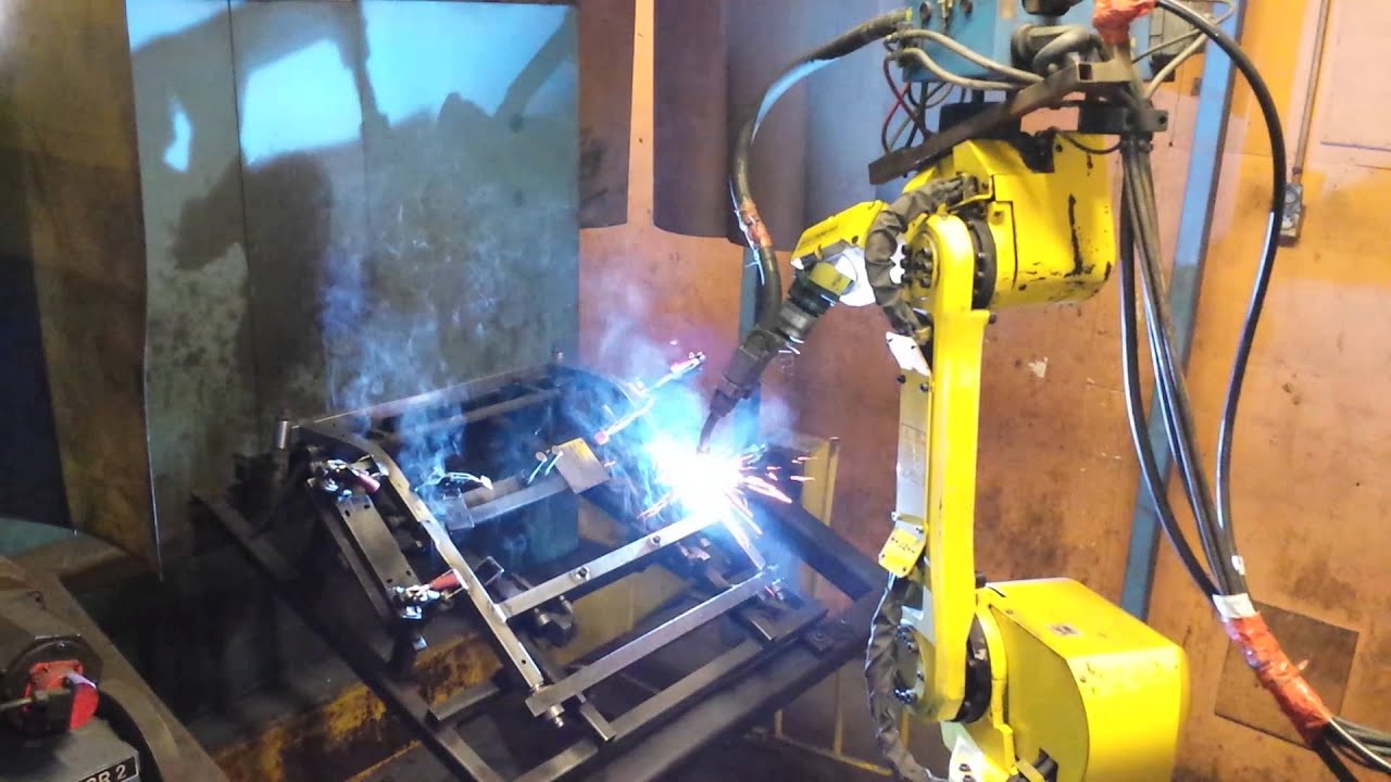 Soudage Robot MIG Berceaux - Société GRINAND - YouTube