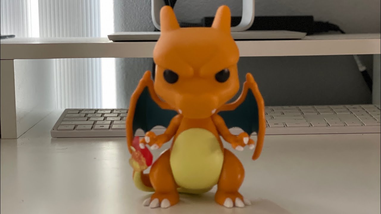 Pokémon Charizard Funko Pop unboxing and review - YouTube