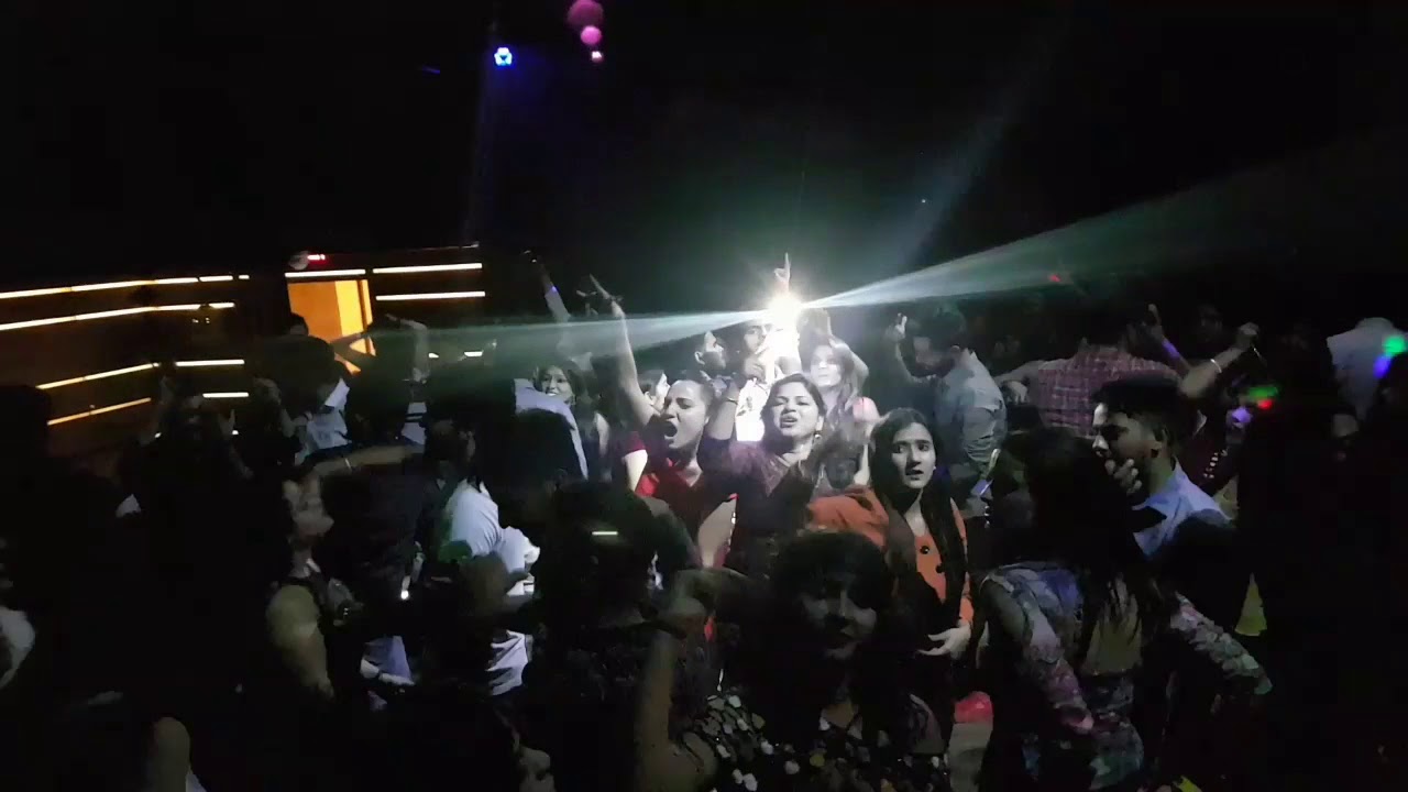 DJ ANKIT RAMCHANDANI LIVE AT PAARA NIGHT CLUB ( CHANDIGARH ) part 1 ...