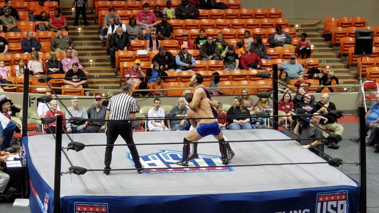 COLTON CAGE VS "THE LOVERBOY" MATT RIVIERA - YouTube