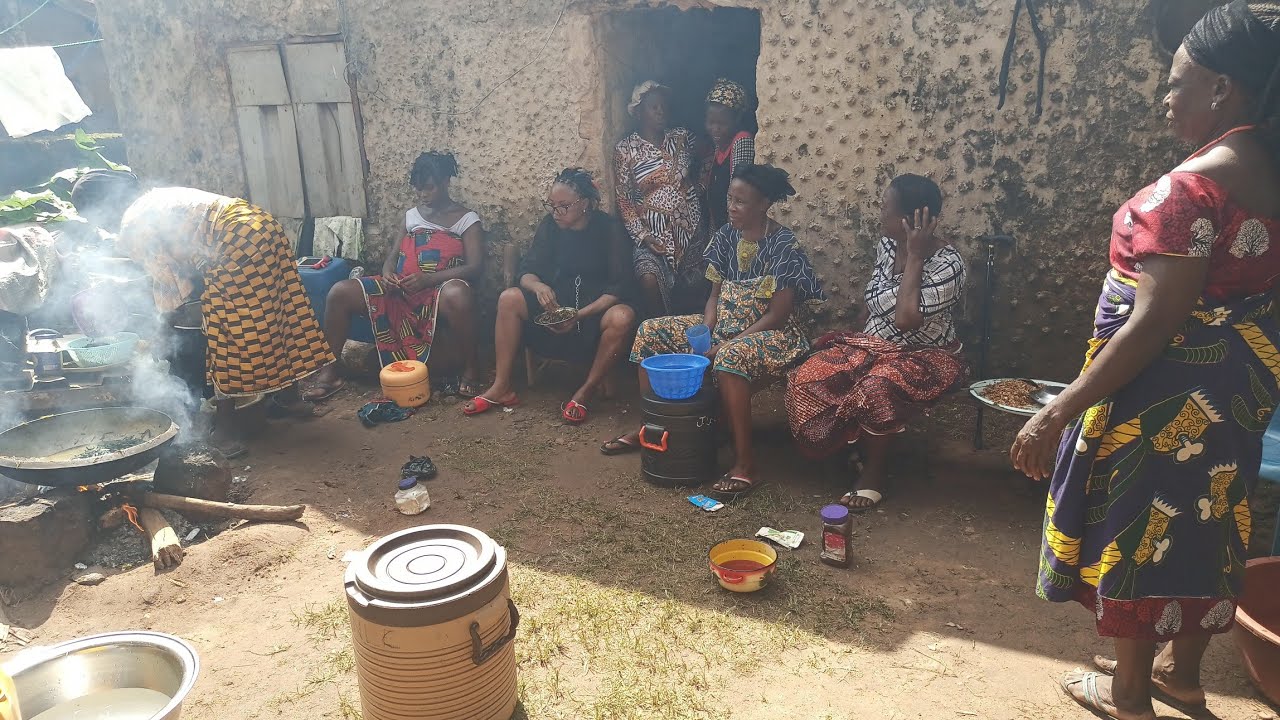 African Women Village Life || Igbo Women Preparing Native Food For Ceremony || Ugbo Enugu ...