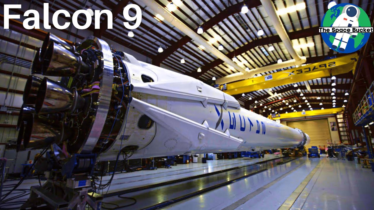 A Closer Look At SpaceX’s Falcon 9 Launch Vehicle - YouTube