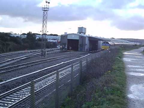 Class 57603 First Great Western ' Night Riviera Sleeper ' passing threw ...