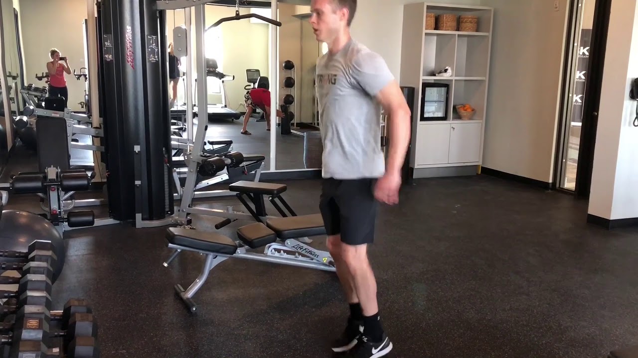 Wideout Squat - YouTube