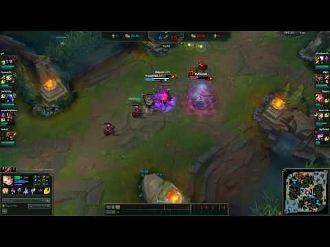 LoL Outplays | Lux predicts Yi's Flash
