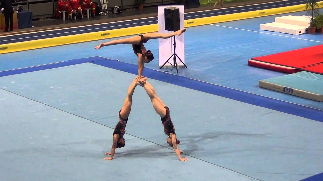 Mélanie Duarte Cruz, Manon Coen et Violaine Poulenard Statique CDF 2013 ...