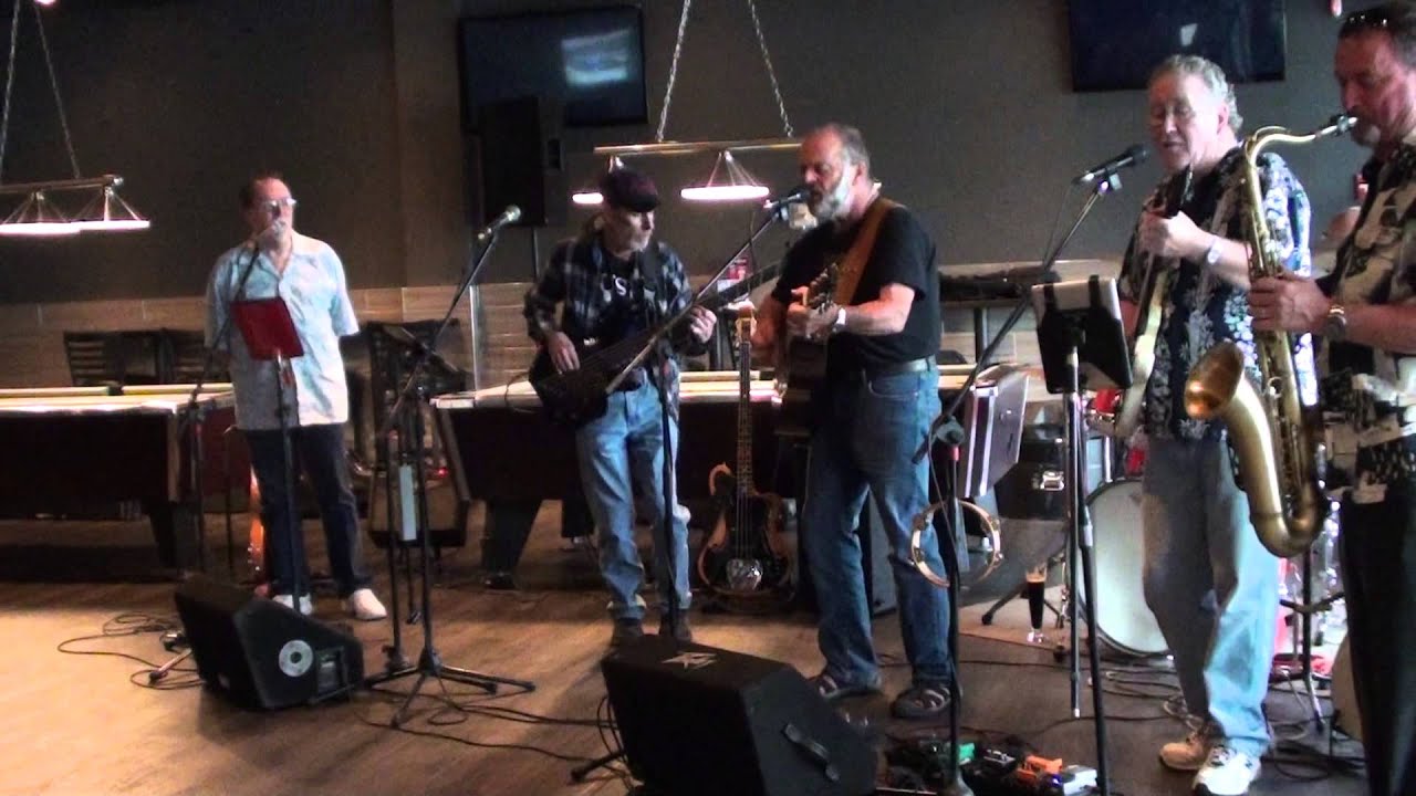 Marty Cochrane at the Silver Point Pub Aug 10 2013 - YouTube