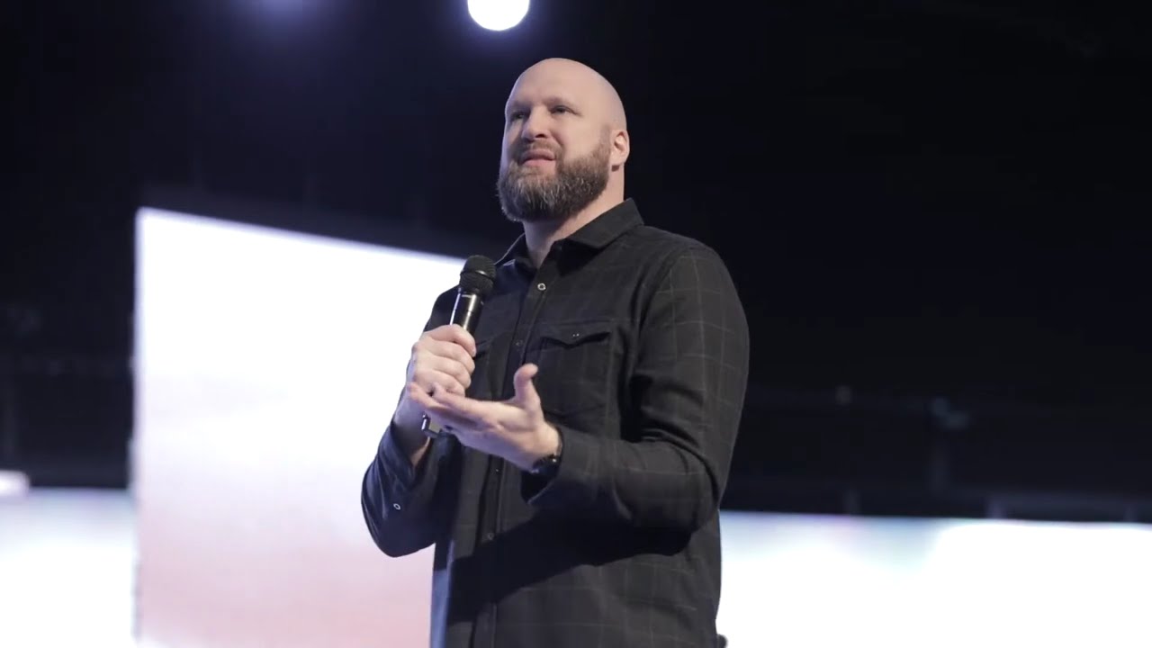 Year of Favor // Luke 4:16-20 // Bobby Gourley - YouTube