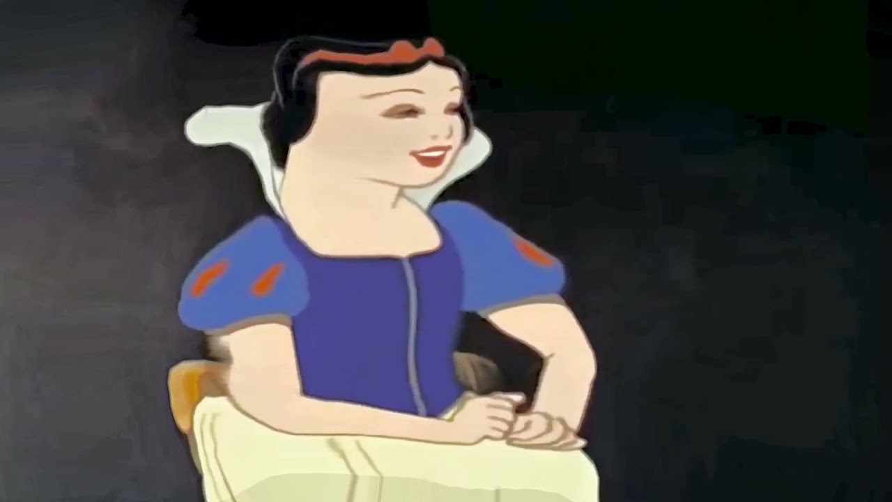 Snow White Is Funny And Underwater Video Star - YouTube