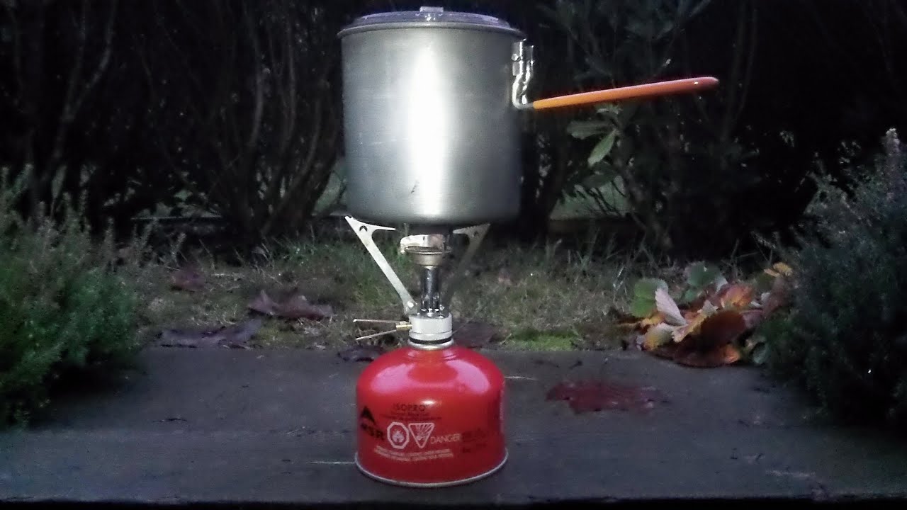 MSR Pocket Rocket boil test - YouTube