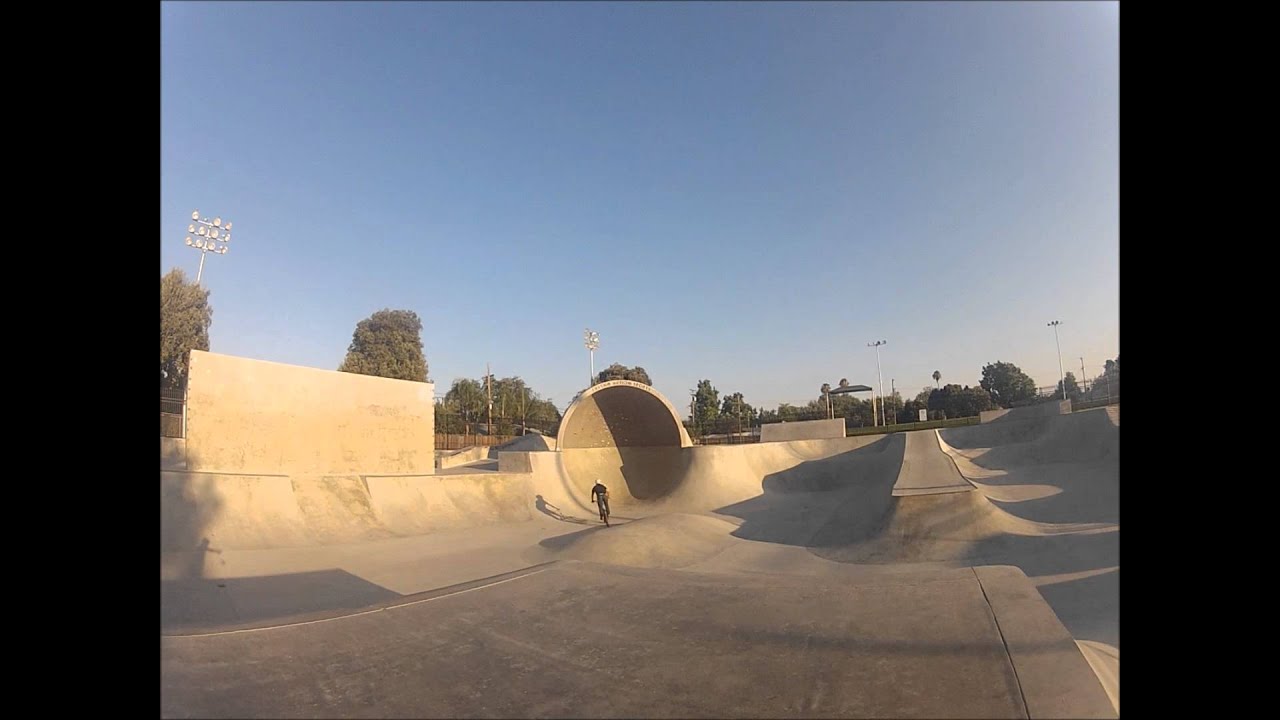 Tyler walters bmx a day at fresno bike park - YouTube