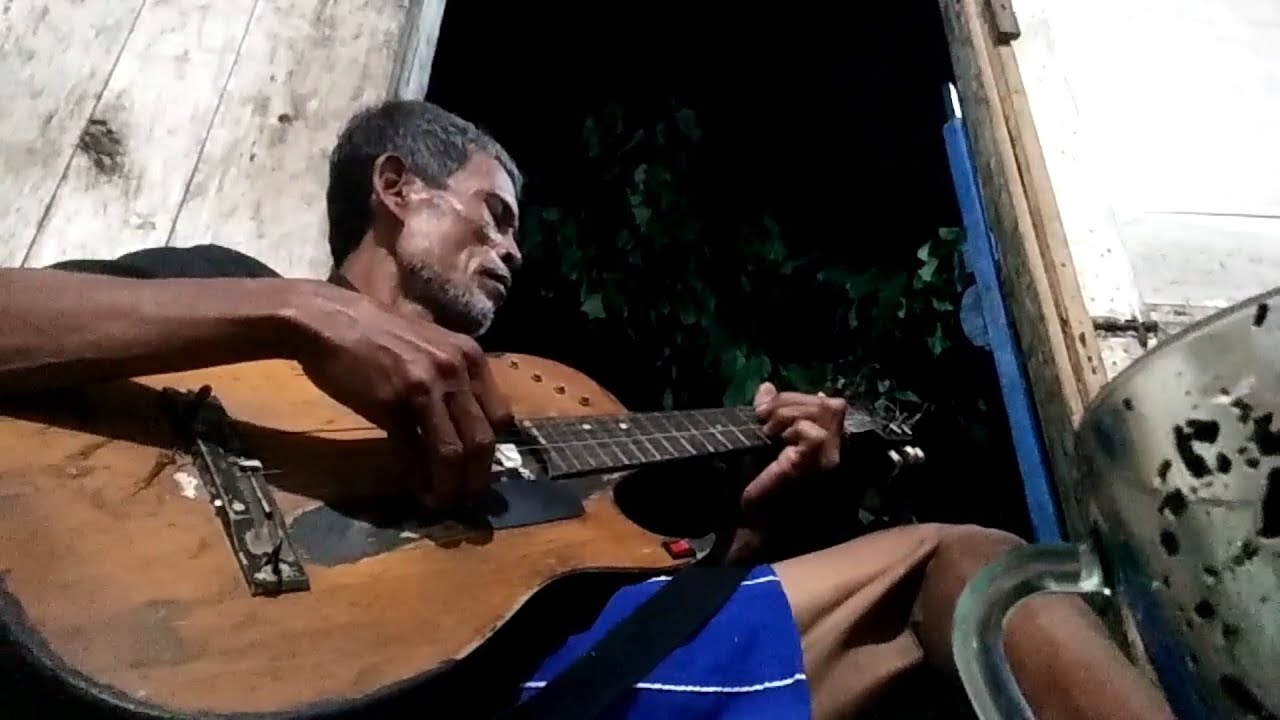 Instrumen Gitar Clasik Pengamen Tua - YouTube