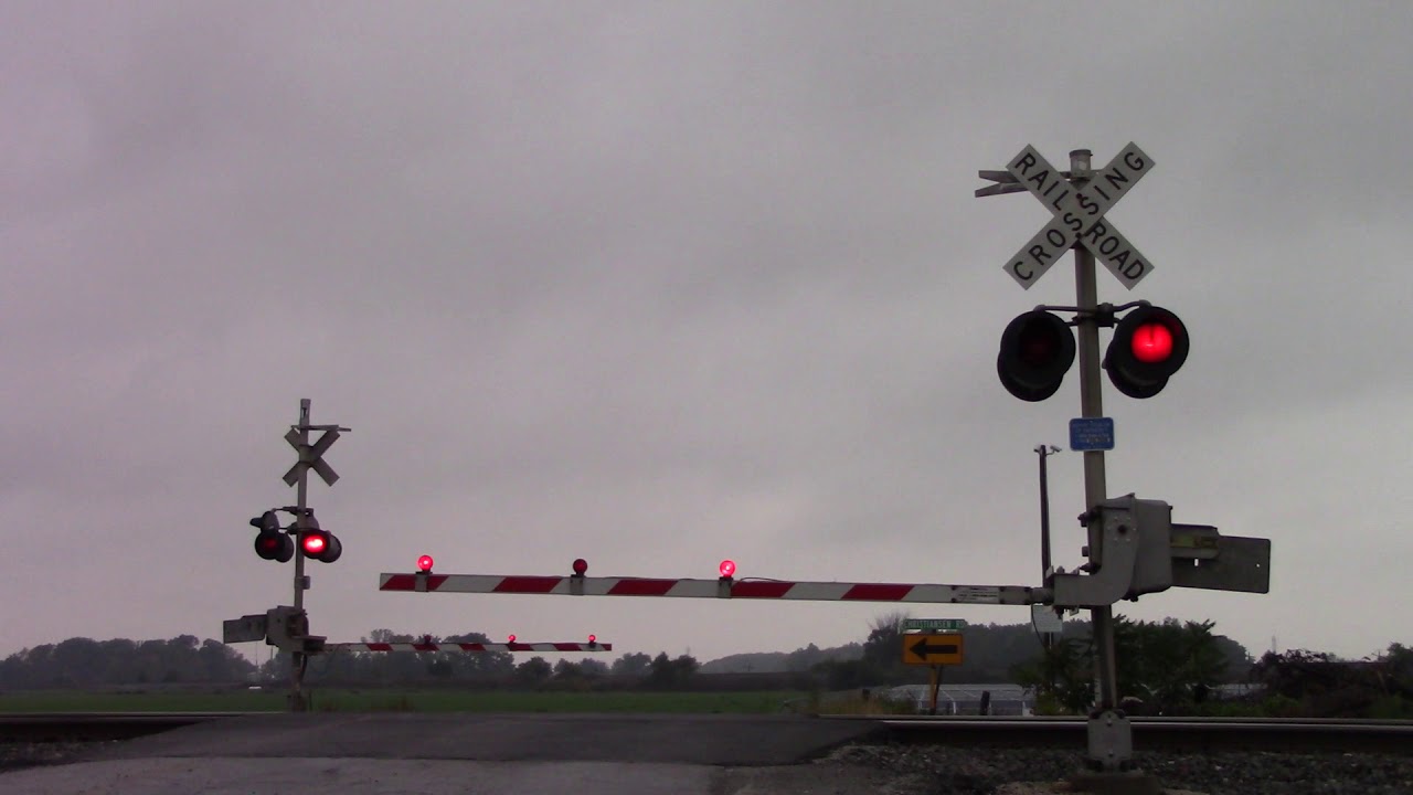 Awesome P5a on NS 7500 East Oak Harbor, OH 10/6/17 - YouTube