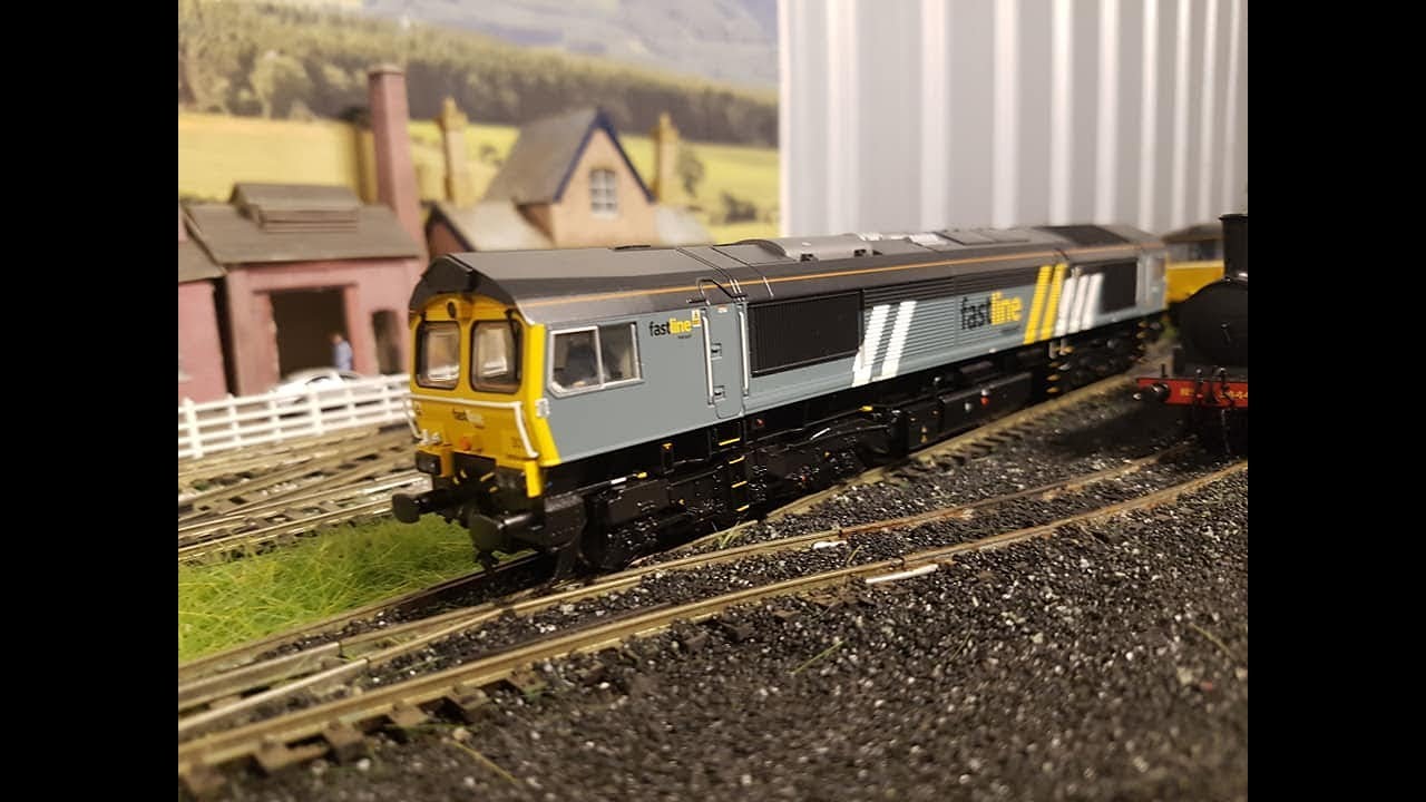 Bachmann Rail Express Limited Edition Fastline Freight Class 66 ...