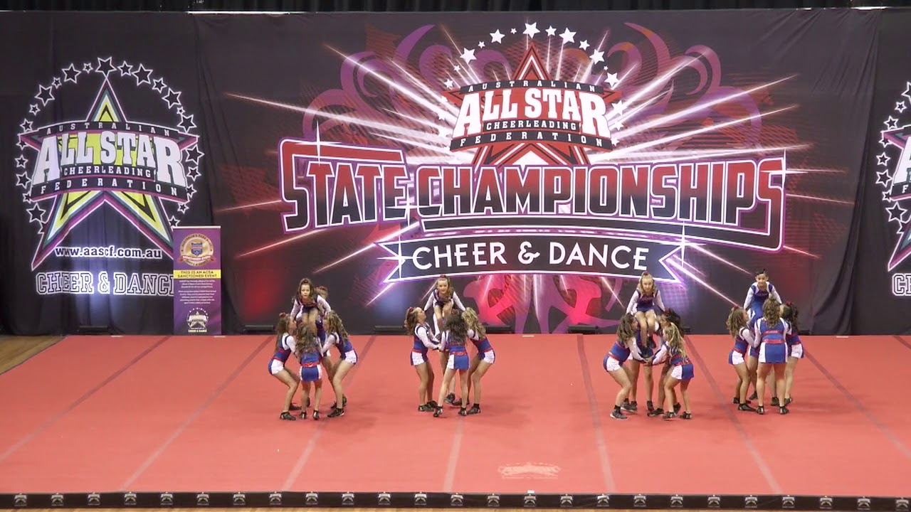 Aussie Gems Cheerleading Pearls Jnr L2 - YouTube