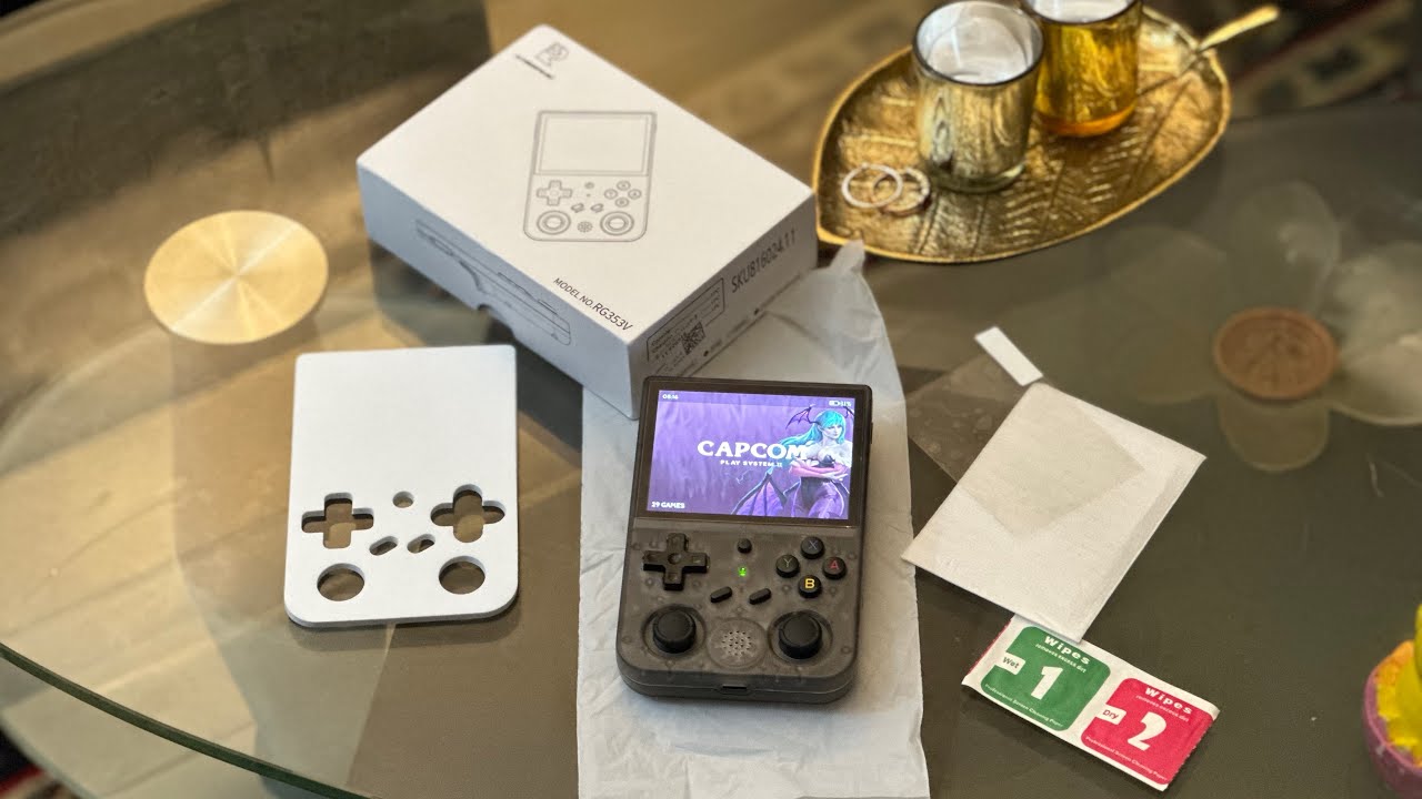 RG353V Handheld Game Console Wired Retro Tempered Glass screen ...