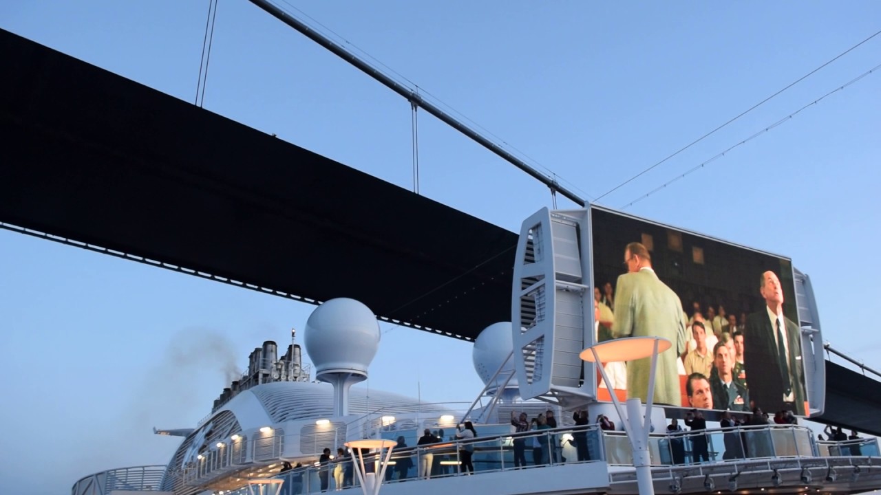 Regal Princess clearing Storebælt Bridge - YouTube