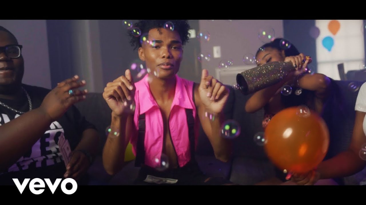 Teontee Loves - Club Personalities (Official Video) - YouTube