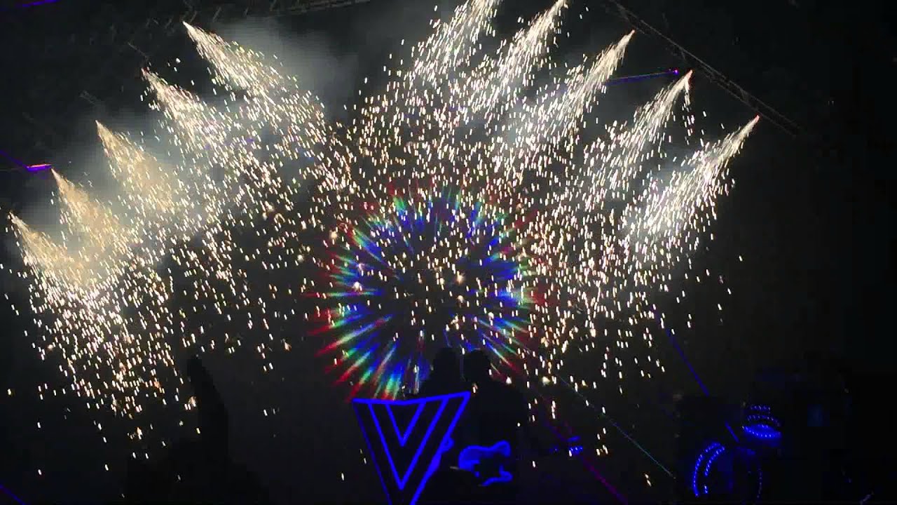 Firework (bom bom bom) Katy Perry @Allianz Parque - São Paulo 25/09 ...