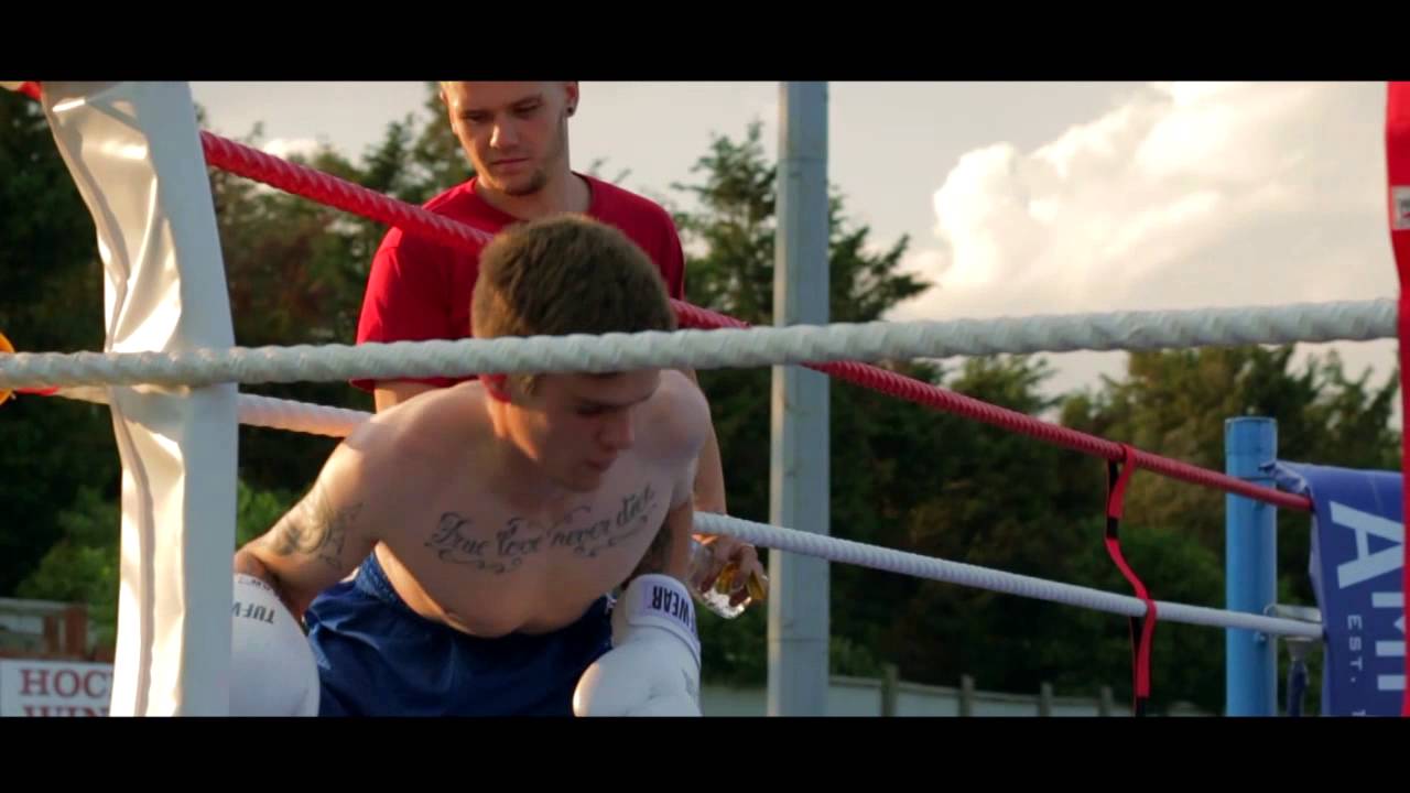 Clacton's Finest Charity Boxing Event - YouTube