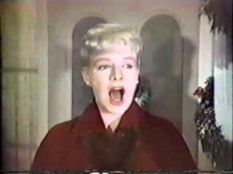 Rosemary Clooney - The Christmas Song (1965) - YouTube