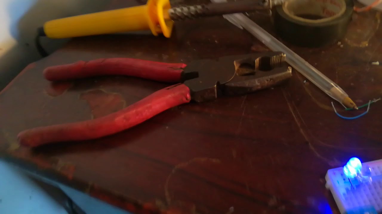 Prueba de tiristor scr C106D con señal de corriente dc y con uso de ...