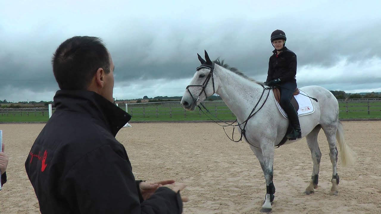 Blyth Tait | Riding related distances | Horse&Rider magazine - YouTube