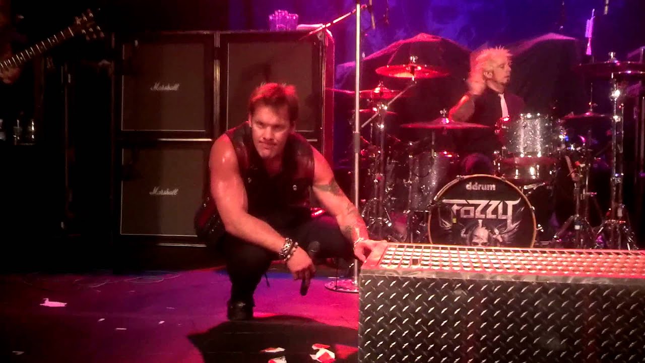 Fozzy - Enemy (Live @Gramercy Theater NYC) - YouTube