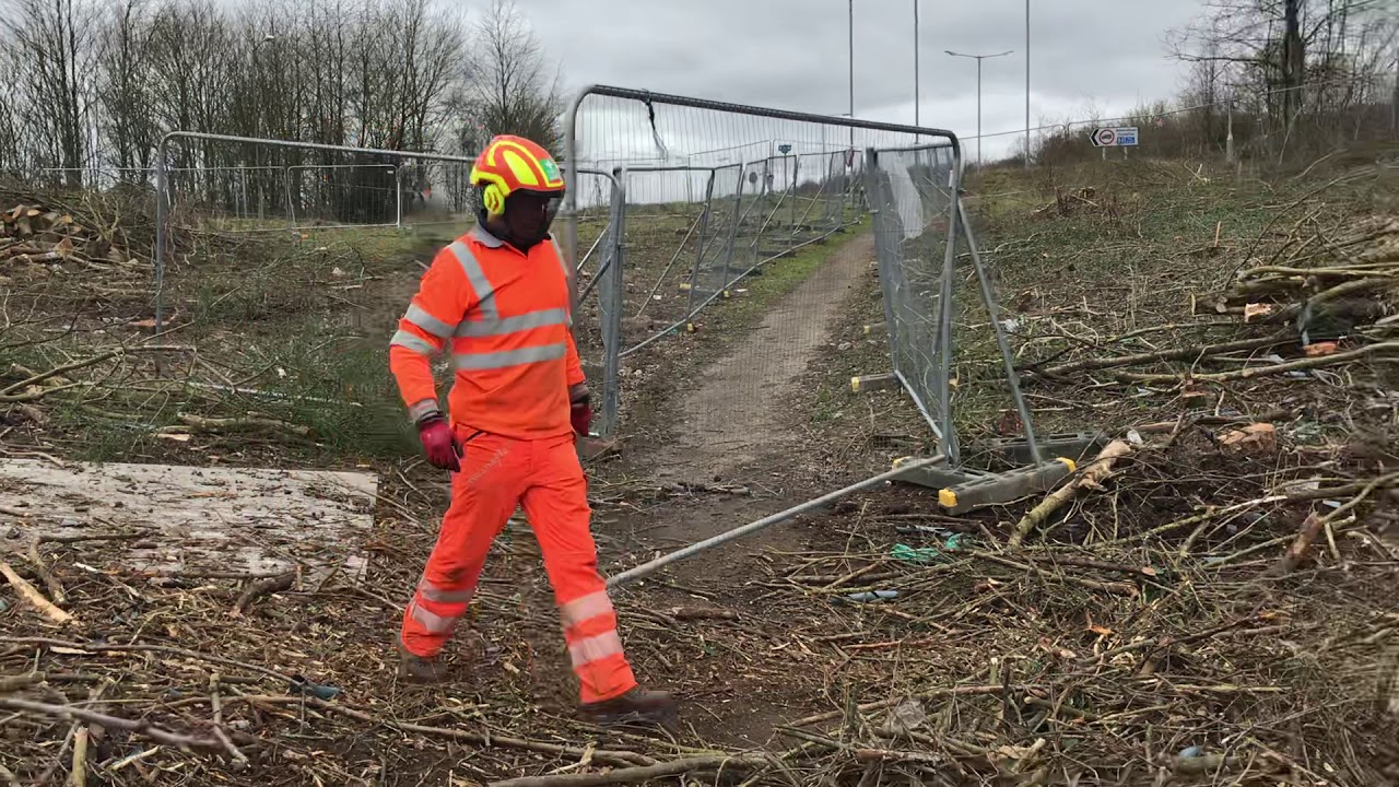 HS2 shocking disregard for public safety and rights. - YouTube