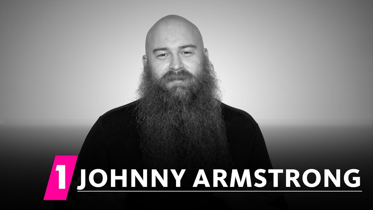 Johnny Armstrong im 1LIVE Fragenhagel | 1LIVE - YouTube