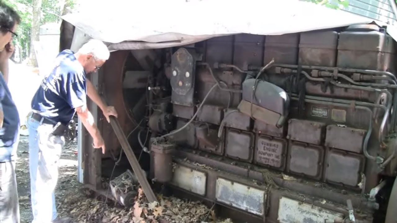 HUGE 1950 CUMMINS DIESEL GENERATOR - YouTube
