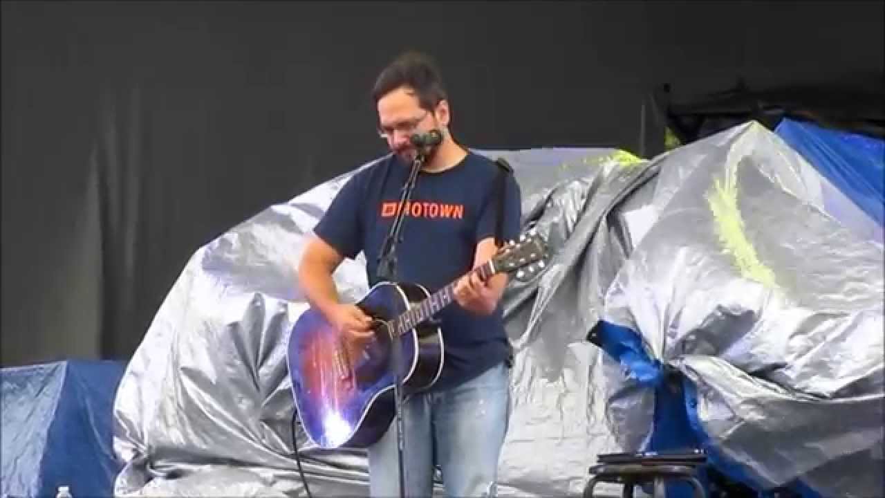 TODD AGNEW - "How He Loves" & "Grace Like Rain" - YouTube