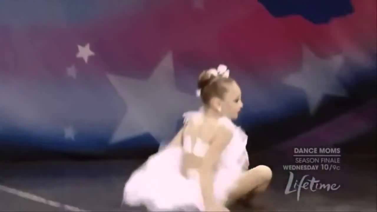 Dance Moms ~duet~maddie Ziegler And Chloe Lukasiak~black Swan Youtube