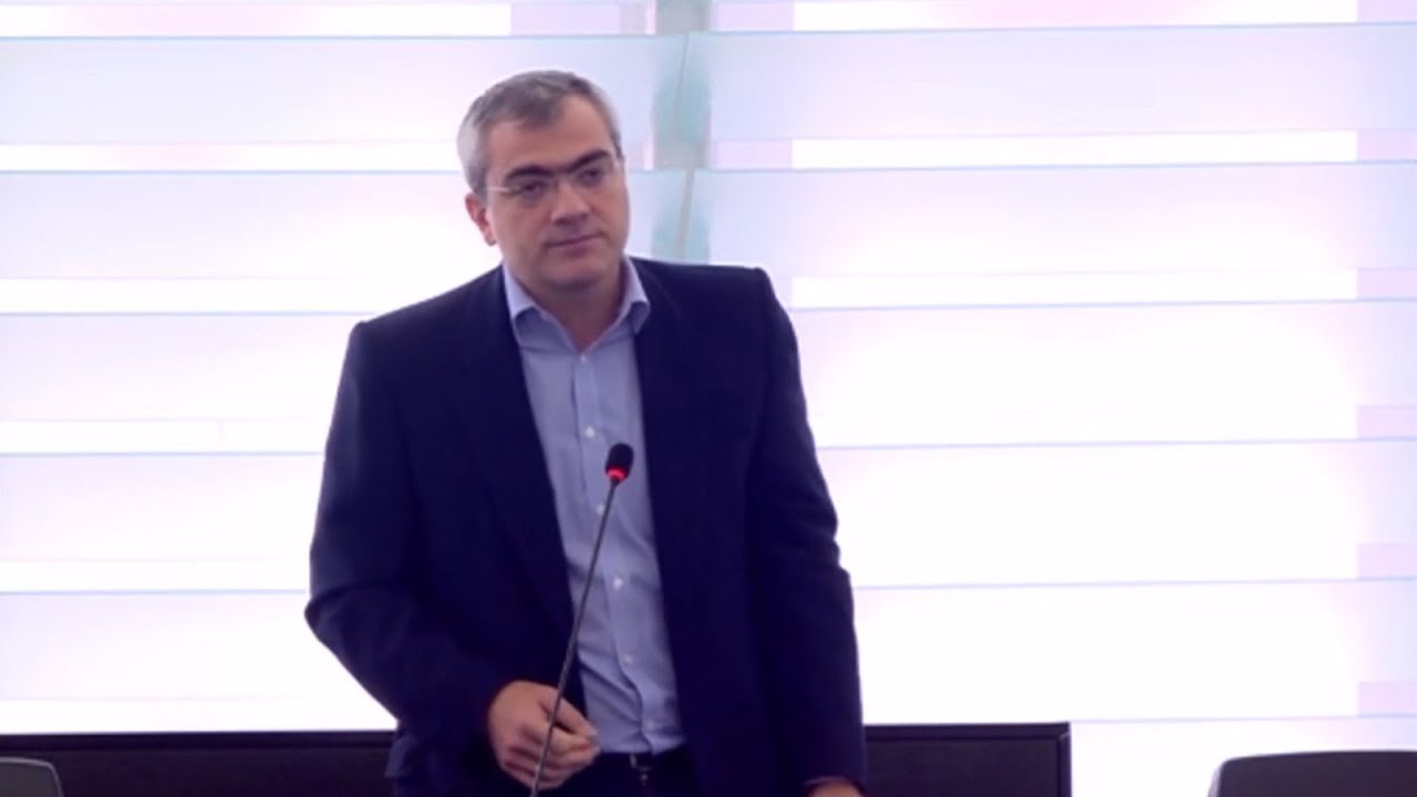 Ο ΚΩΣΤΑΣ ΠΑΠΑΔΑΚΗΣ ΓΙΑ ΕΥΡΩΠΑΪΚΗ ΕΙΣΑΓΓΕΛΙΑ - YouTube
