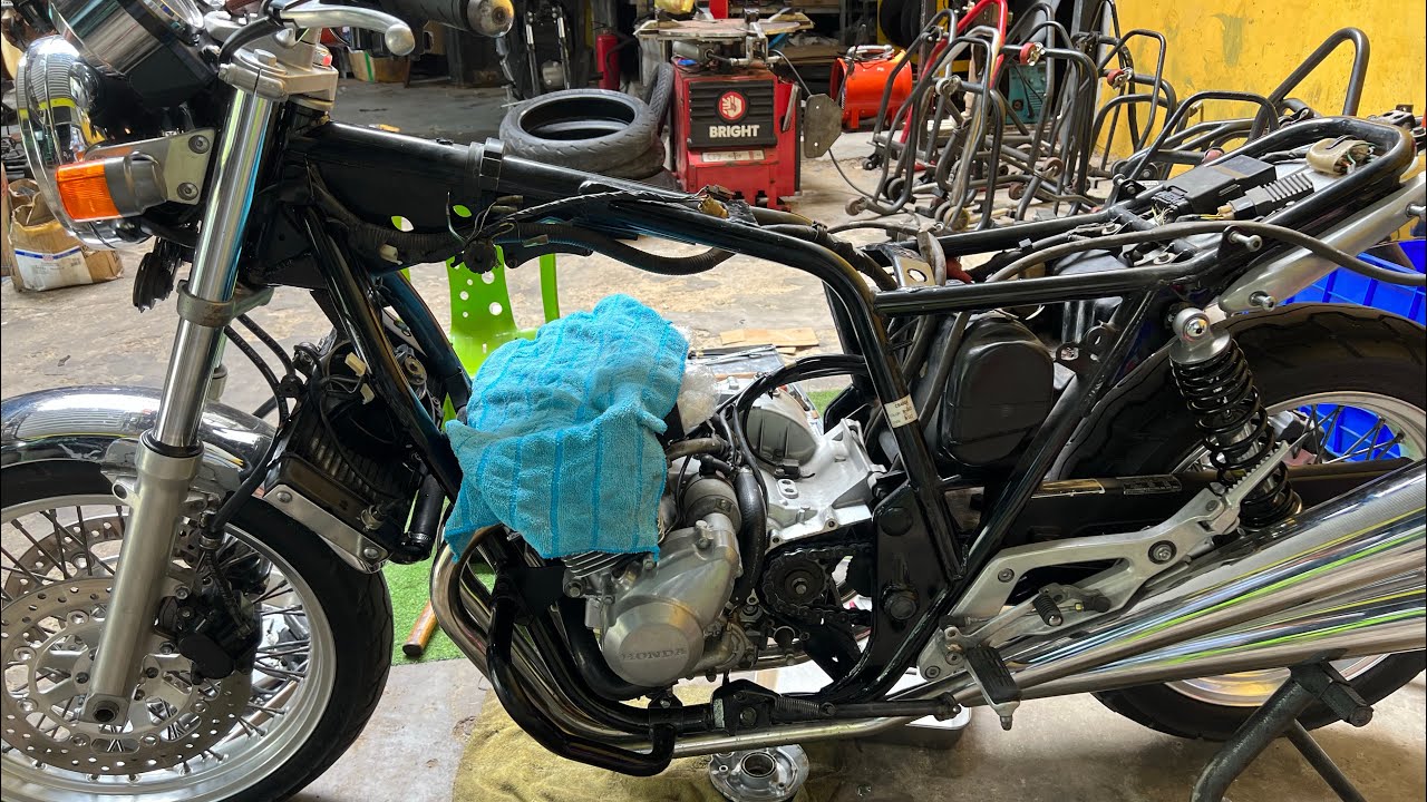 Chia sẽ về dòng xe CB 400 FOUR cực hiếm - YouTube