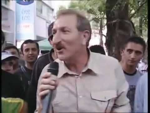 Tikli adam hikâyesi gülme garantisi veriyorum