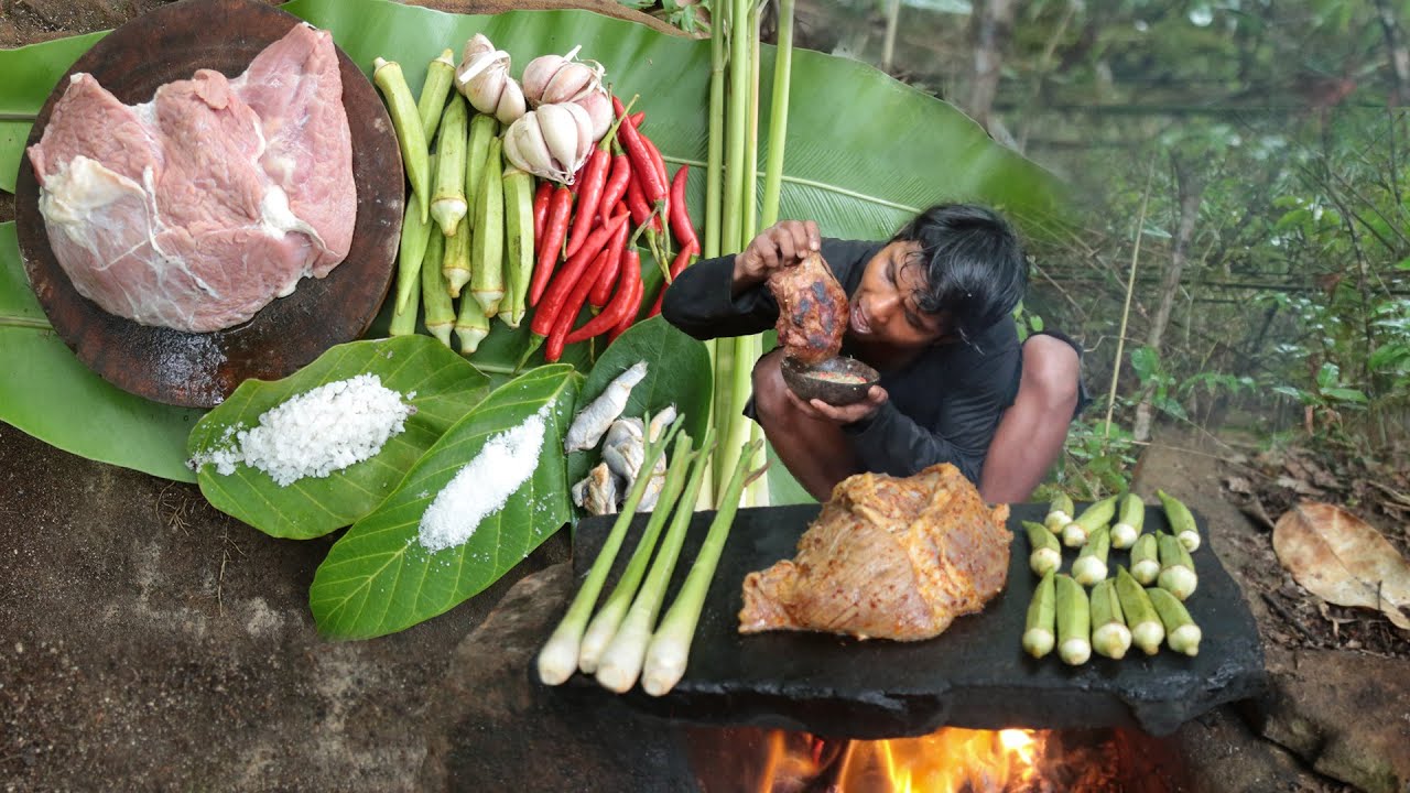 Primitive Food : Cooking Bbq Beef On Hot Rock During Raining - Eat ...