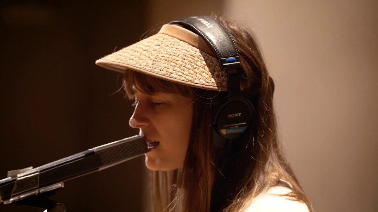 Faye Webster - Kingston (Live at The Current) - YouTube