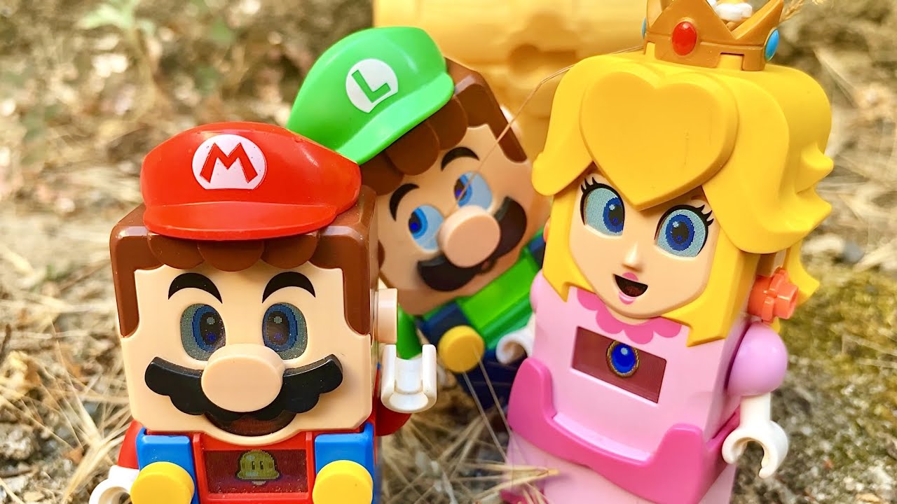 The Lego Mario team plays a competitive game to get to the treasure # ...
