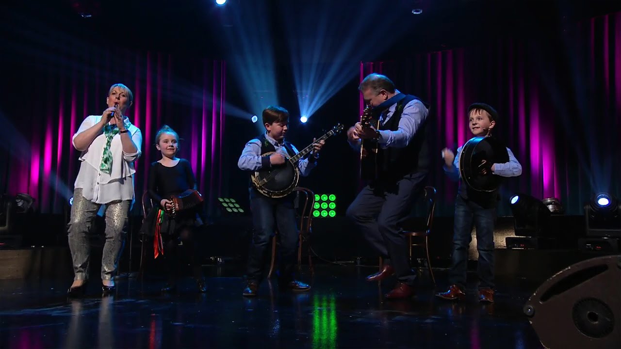 The Wrafter Family - The Blarney Stone | The Late Late Show | RTÉ One ...