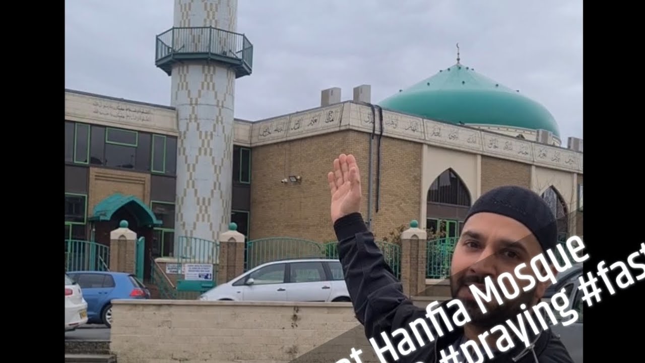 Climbing the Minaar at the Hanfia Mosque in Bradfor Bd8 - YouTube