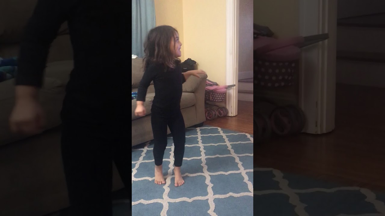 Aprendiendo a bailar punta catracha😂 - YouTube